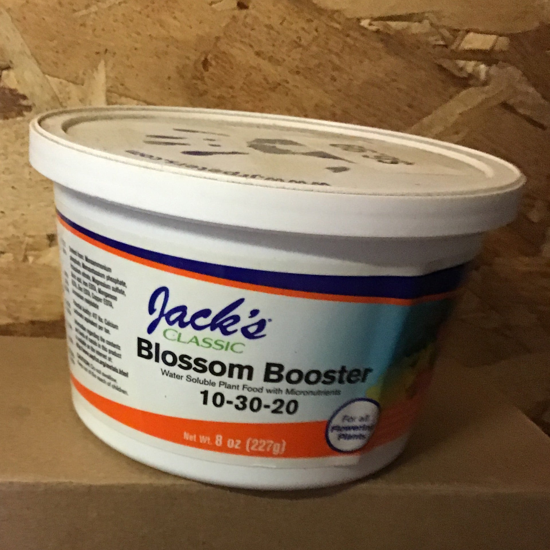 Jack's Classic Blossom Booster Fertilizer, 8 oz. | Pratt Family Greenhouse